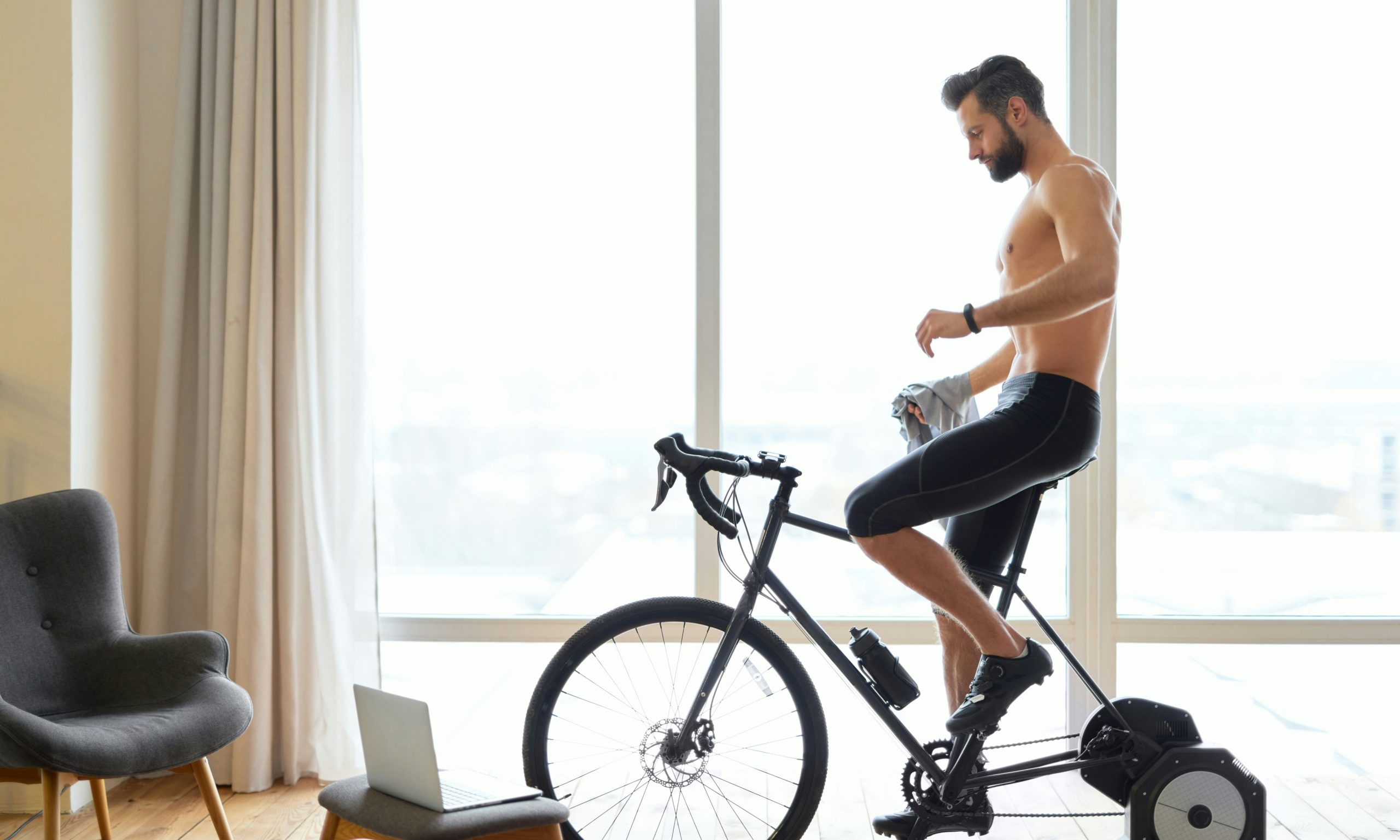 Les bienfaits du home trainer en hiver - ALPI Training